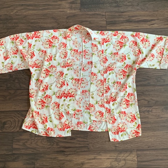 Pleione | Tops | Pleione Small Floral Kimono | Poshmark